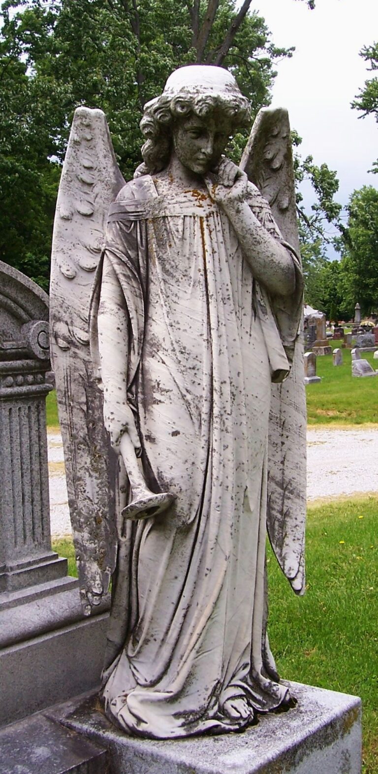 Tombstone Tuesday-Angel Symbols – Karen’s Chatt