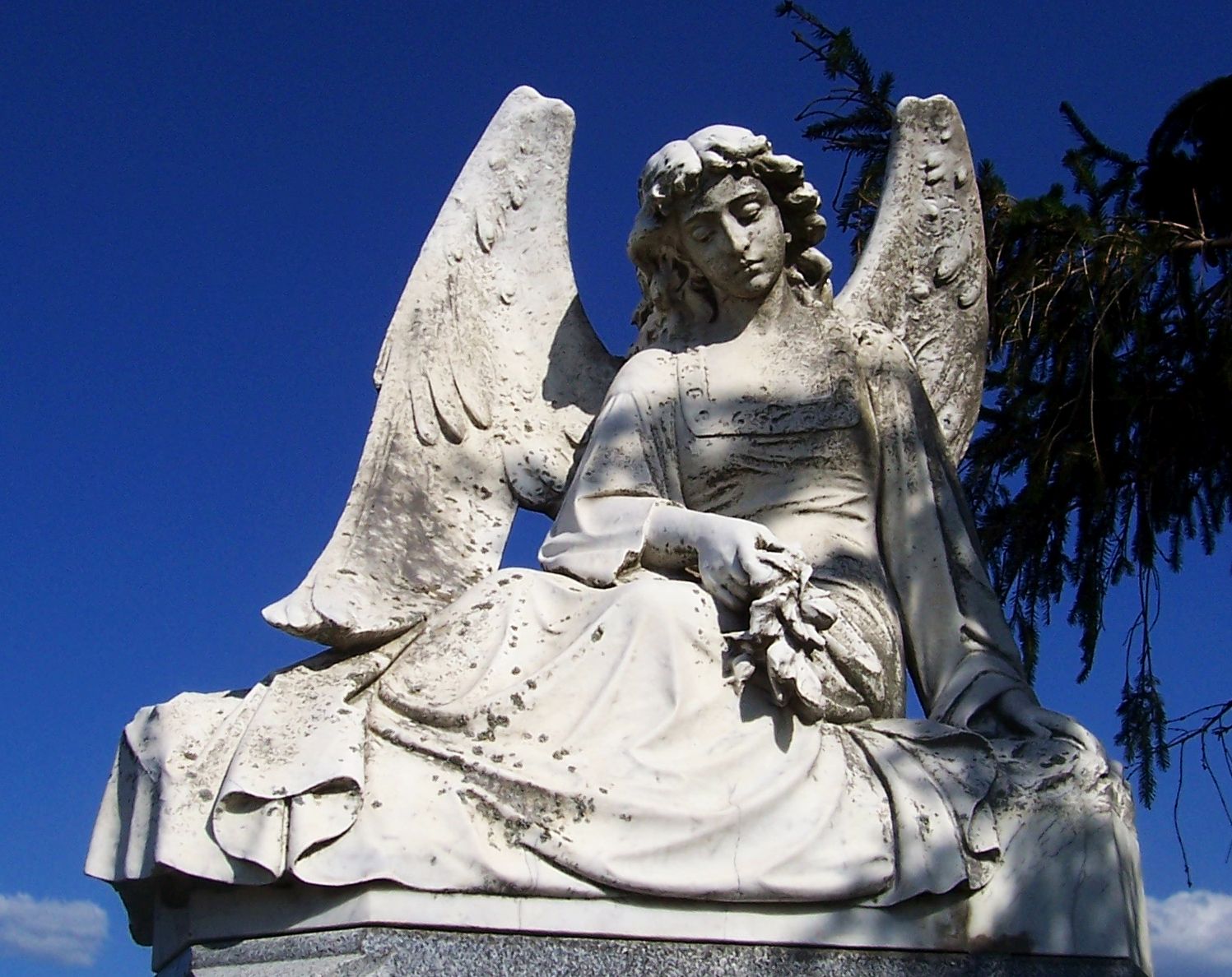 Tombstone Tuesday-Angel Symbols – Karen’s Chatt