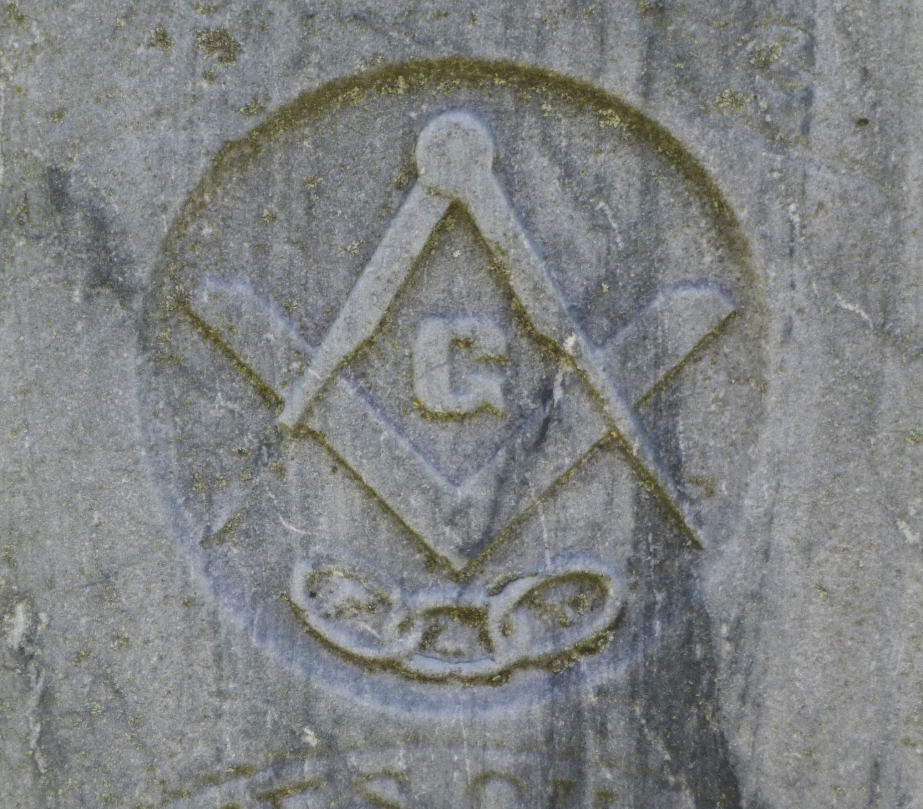 Tombstone Tuesday-Odd Fellows Symbol – Karen’s Chatt