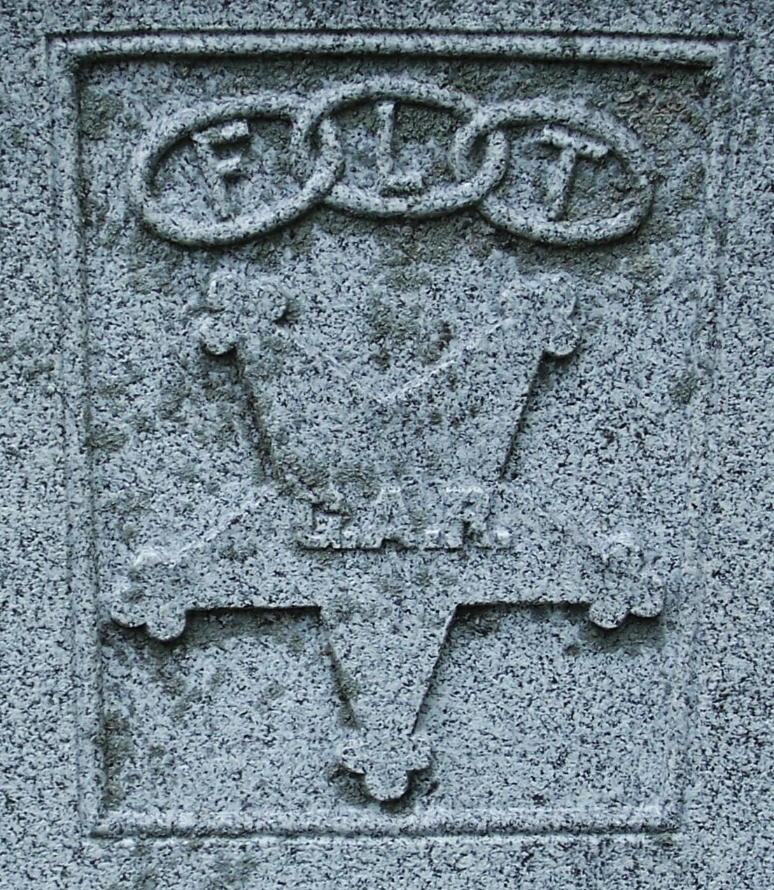 Tombstone Tuesday-Odd Fellows Symbol – Karen’s Chatt