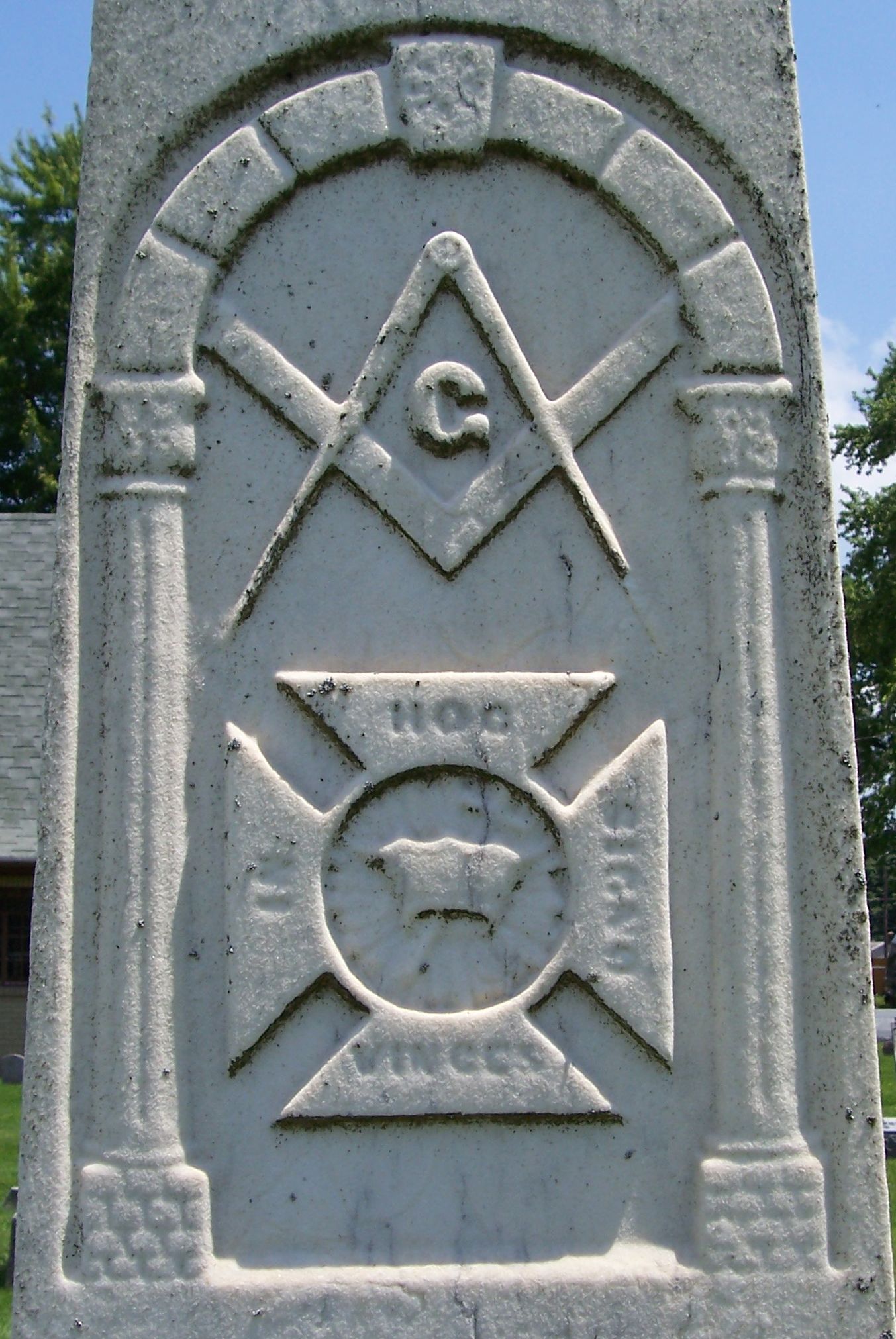 Tombstone Tuesday-Knights Templar Symbol – Karen’s Chatt