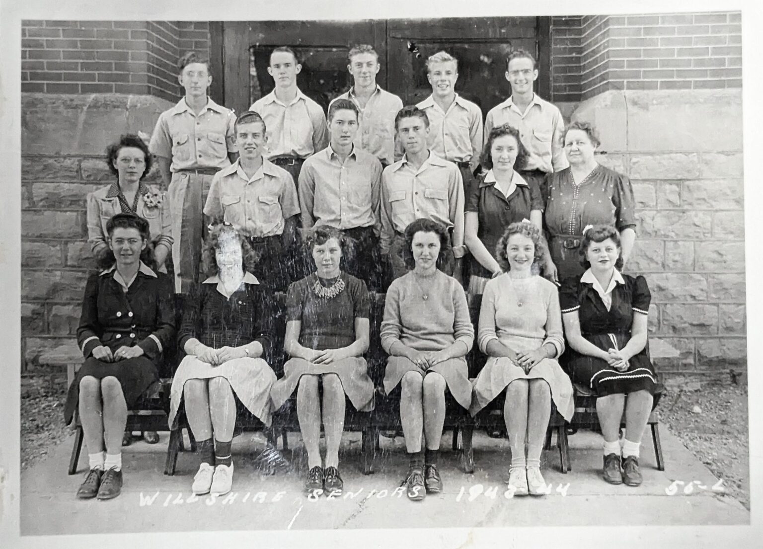 Willshire High School 1944 Senior Class Photo – Karen’s Chatt